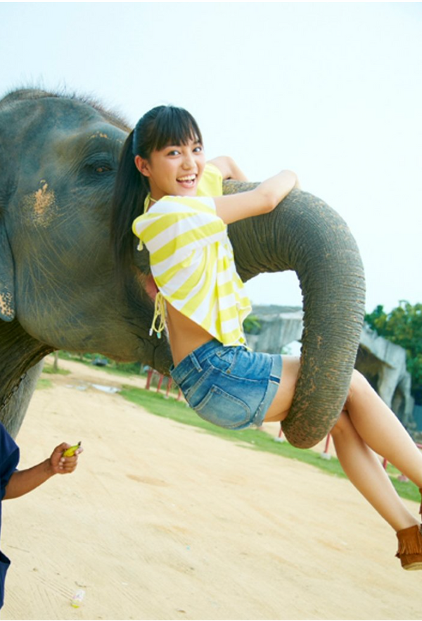 川口春奈 寫真集 《haruna2》日本 女優 寫真集 香港